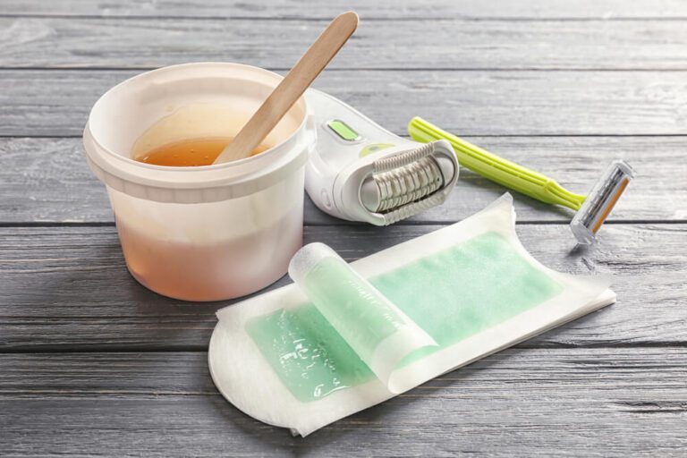 Benefits of Waxing Over Shaving: 5 Reasons to Choose From